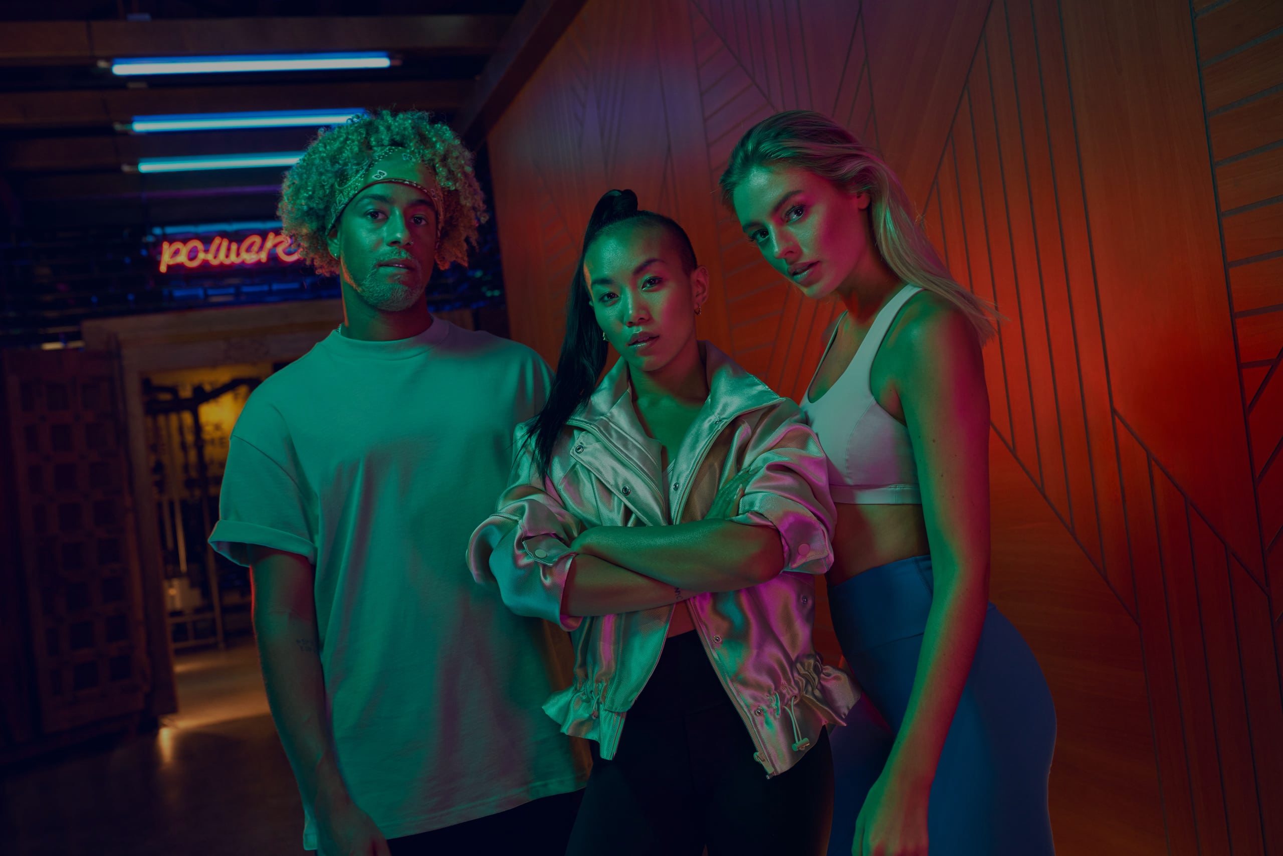 JOHN REED Angebot: Jetzt sichern!